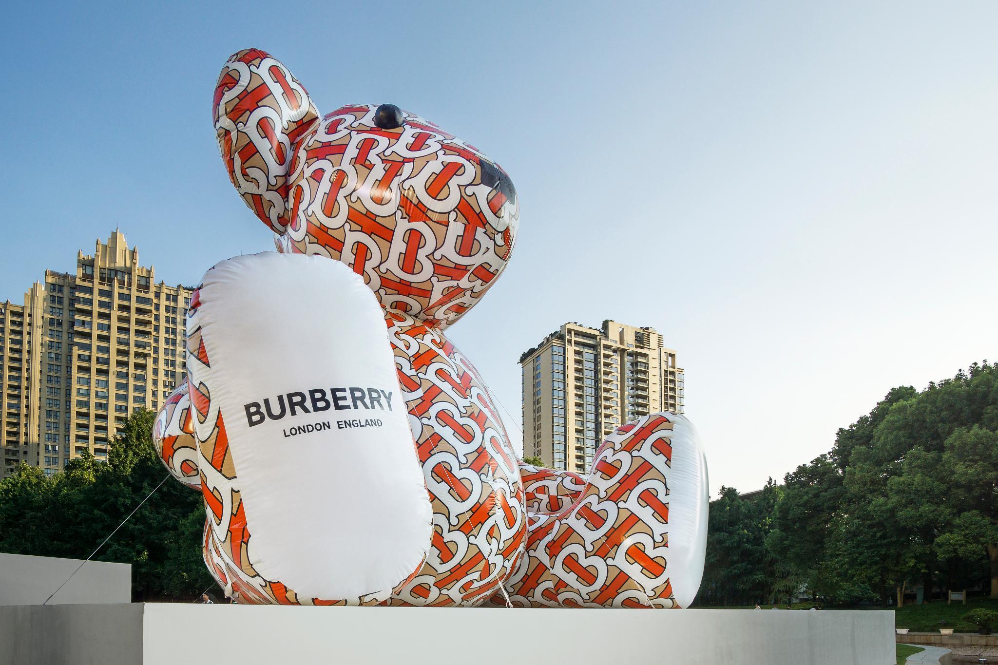 Riccardo Tisci Reveals New Burberry Logo and Monogram For Burberry ...